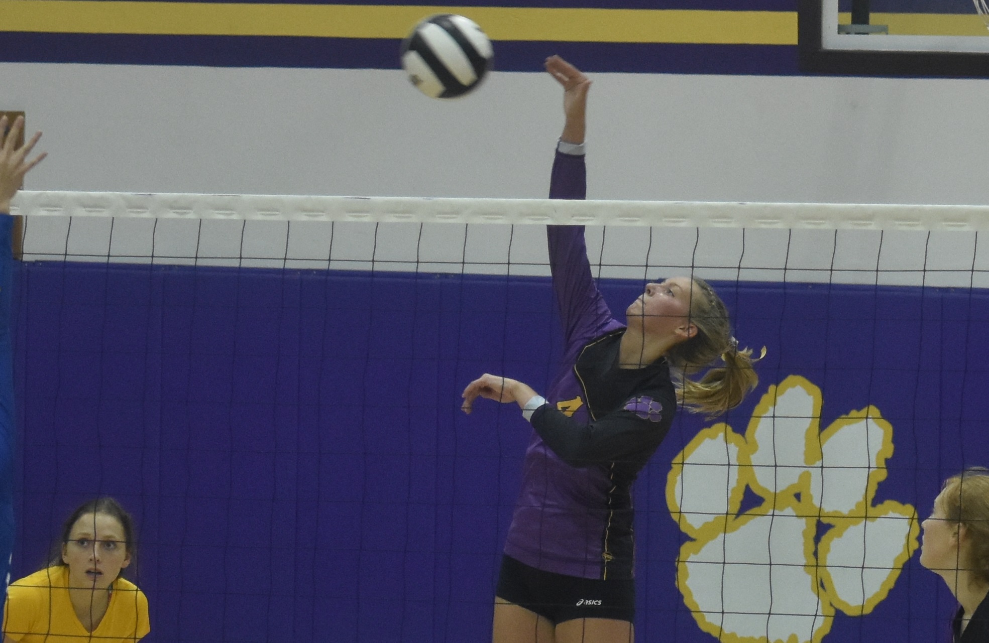 Tigers Take Eastern Hancock Title – Press Room Pass